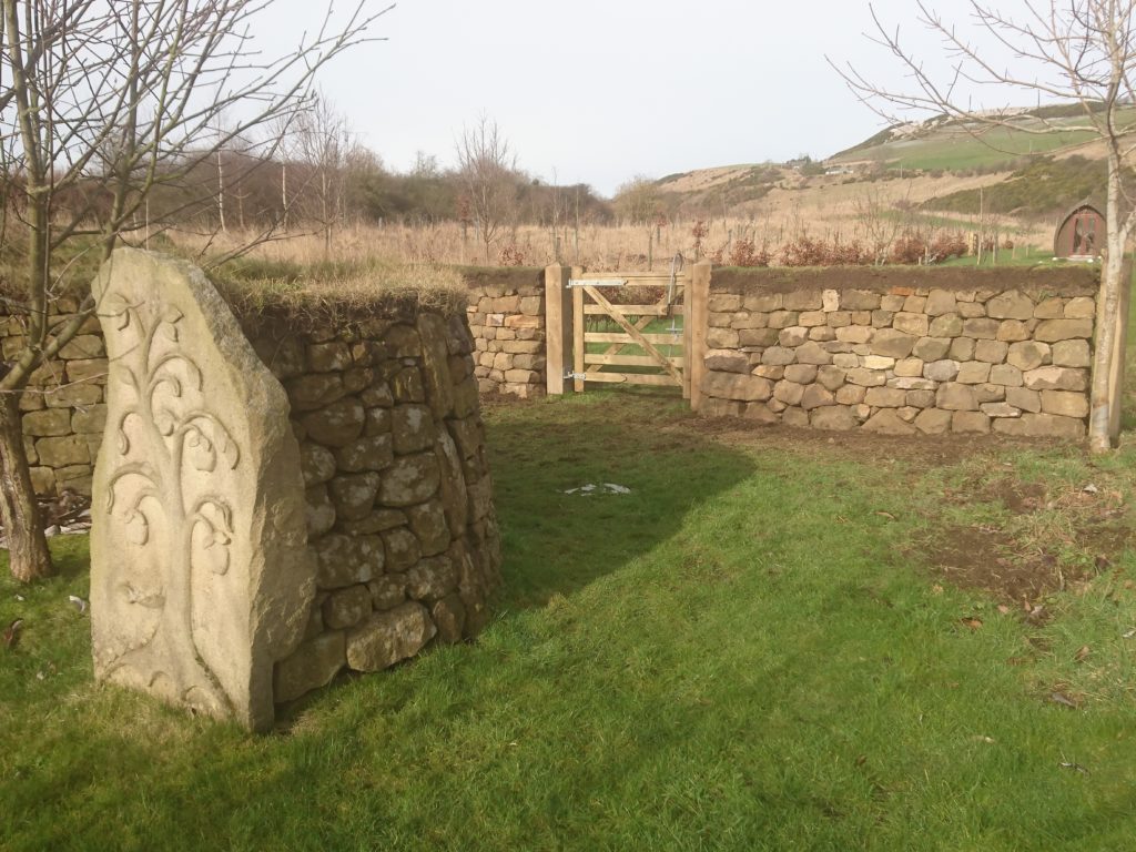 Stone Inspired Free-standing dry stone walls - Stone Inspired